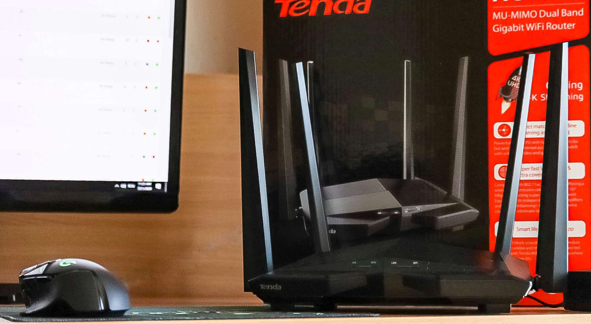 [REVIEW] Tenda AC10 - Un router potrivit cu suport Gigabit - Techway.ro
